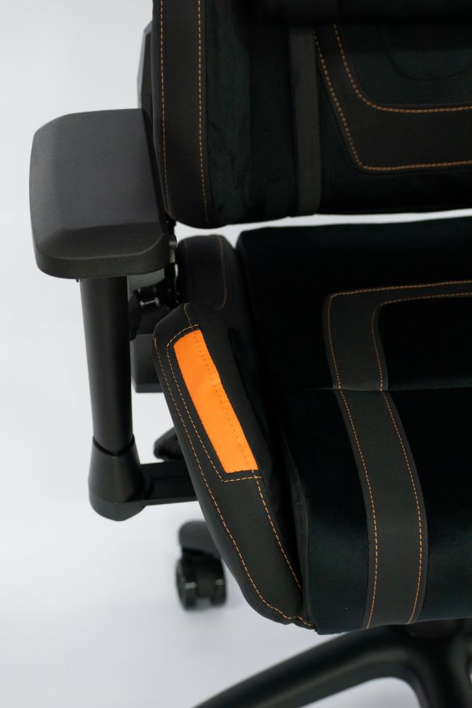 Rogueware GC300 Advanced Gaming Chair - Black And Orange - DC3 Online ...